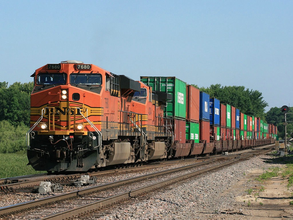 BNSF 7680